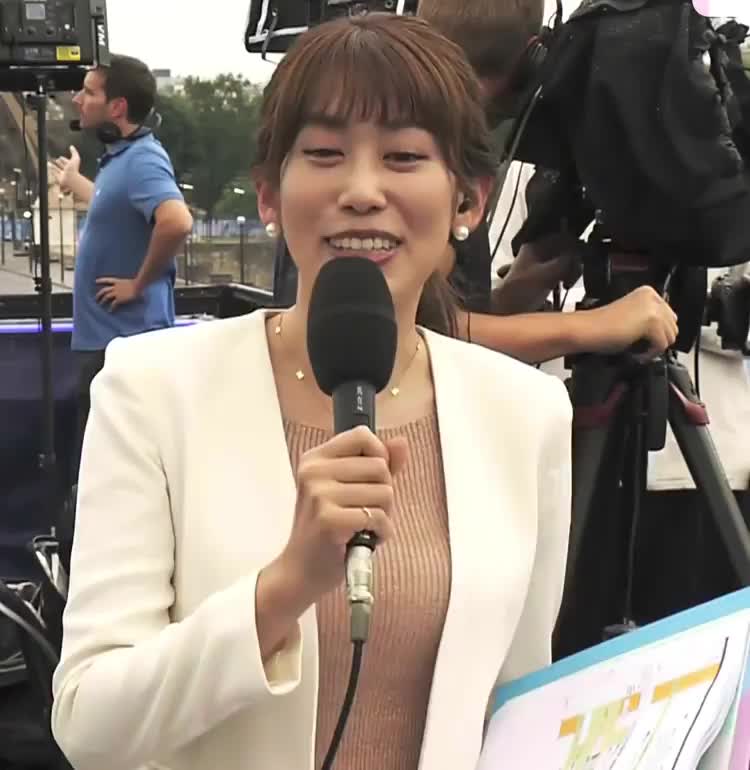 [24/08/01] 激裏GATE PRESS No.9307 パリ五輪裸に見える中川安奈アナのジャケットが話題 2024/08/01 – 激裏GATE-PRESS